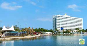 Club Mac - Available Rooms